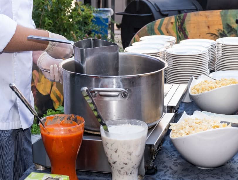 60+ Interactive Live Food Stations & Cooking Stations in Dubai Page 2 ...