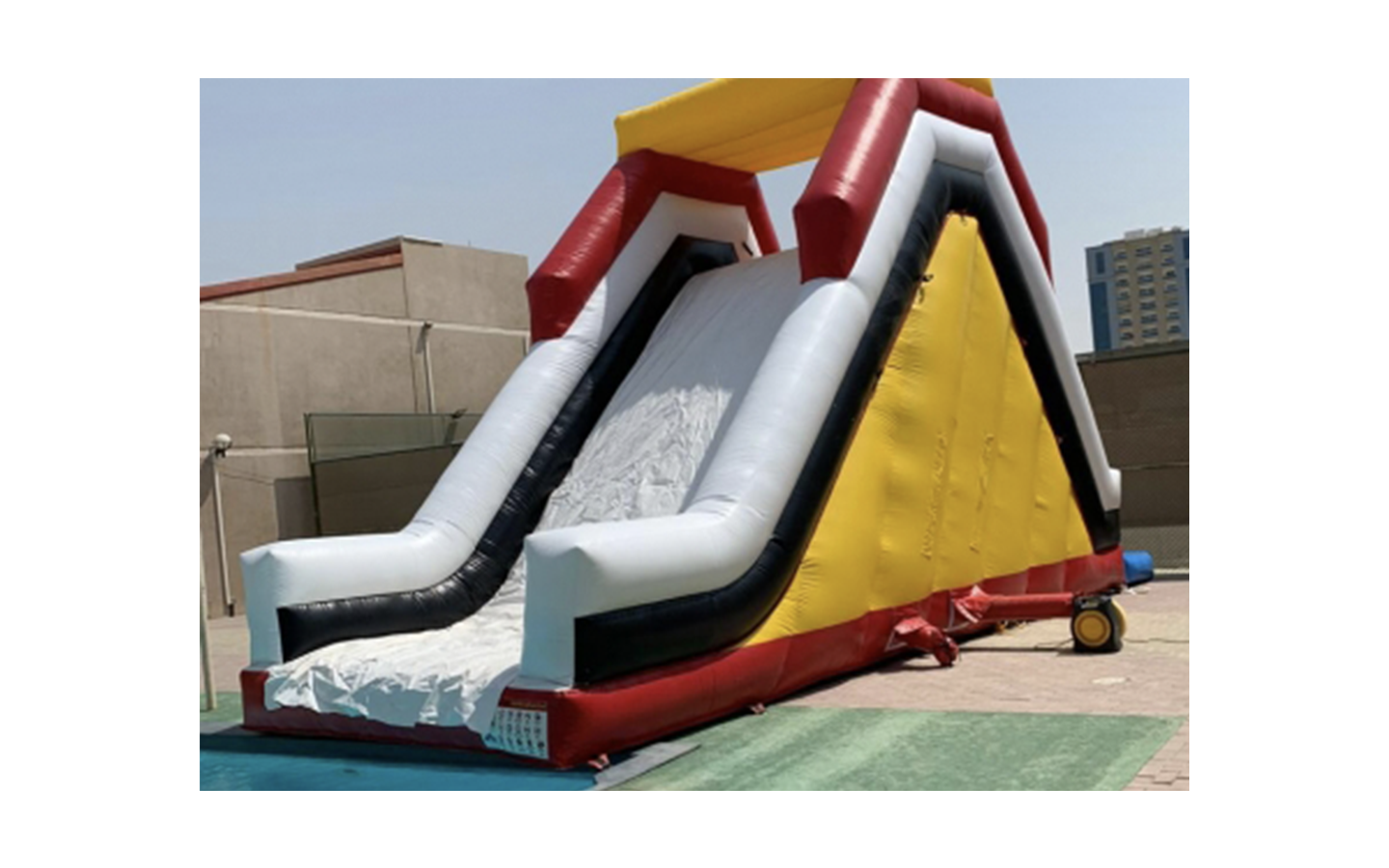 Arch Slide - Hafla